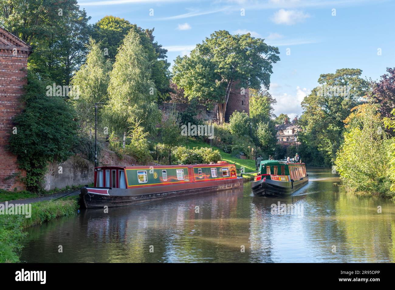 Narrowboats on the Shropshire Union Canal, Chester, Cheshire, UK Stock Photo - Alamy