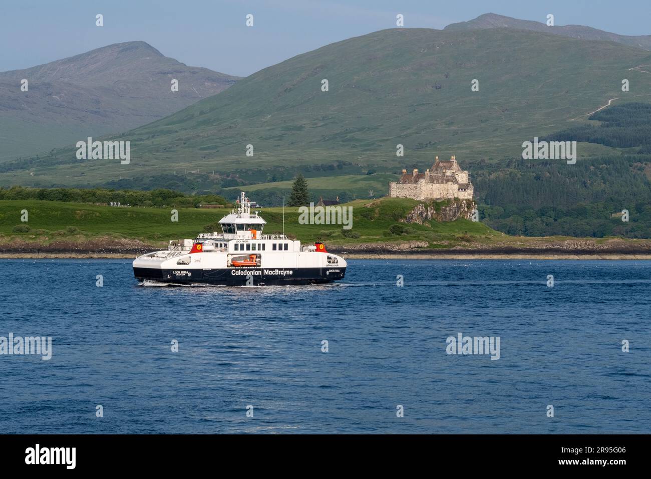 Duart Castle, Mull with Ferry Stock Photo - Alamy