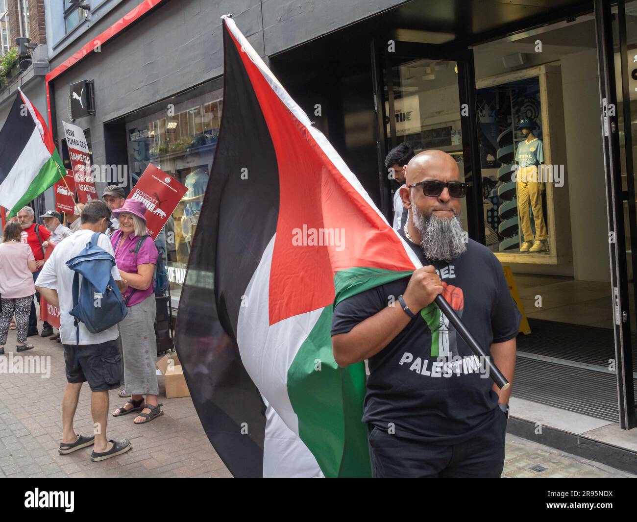 Puma end its sponsorship of the israeli football association hi-res ...