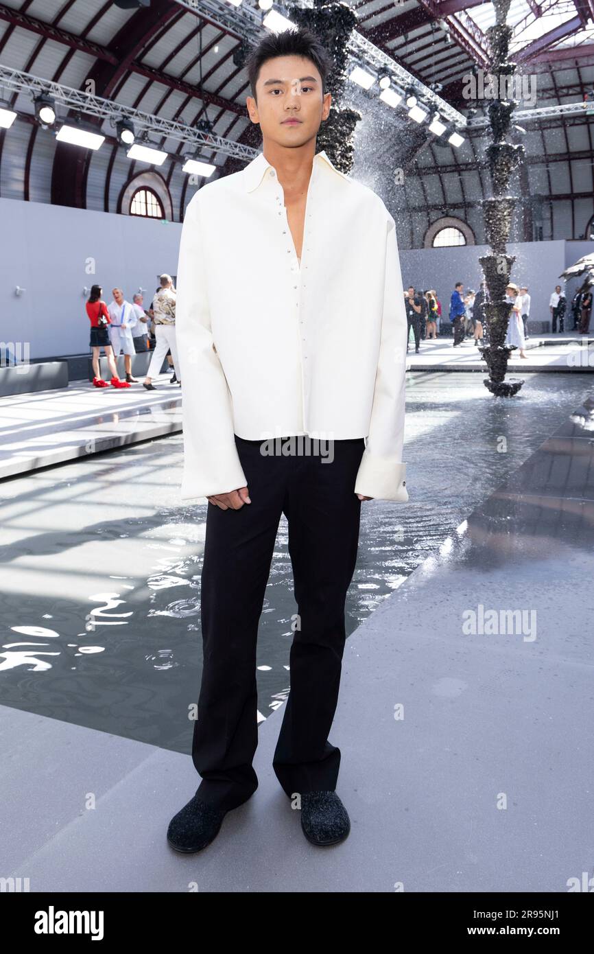 Paris, Frankreich. 24th June, 2023. Ning Zetao attends LOEWE Spring ...