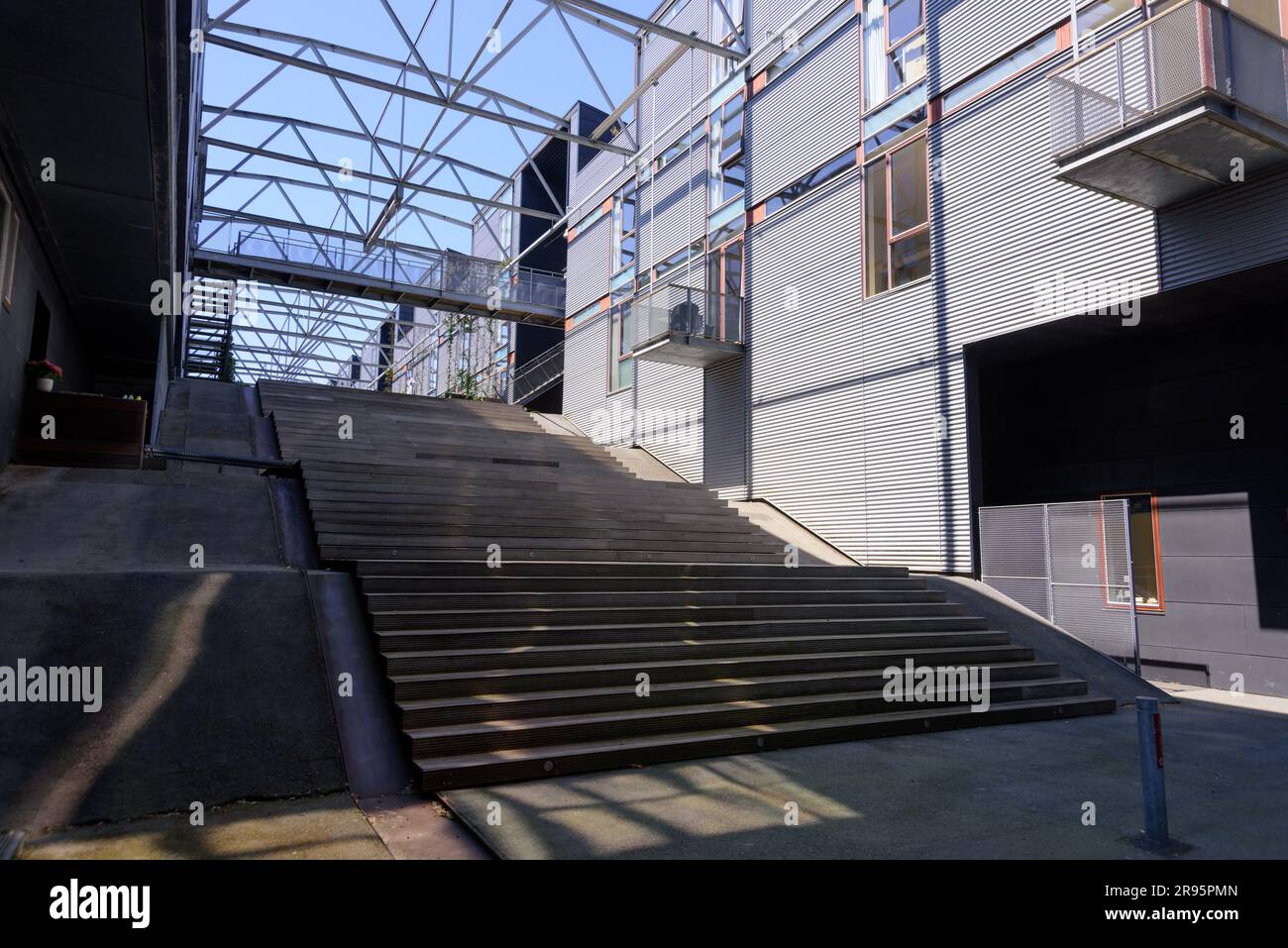 Kopenhagen, Christianshavn, Wohnbau Torpedohallen, Tegnestuen Vandkunsten 2003 // Copenhagen ...