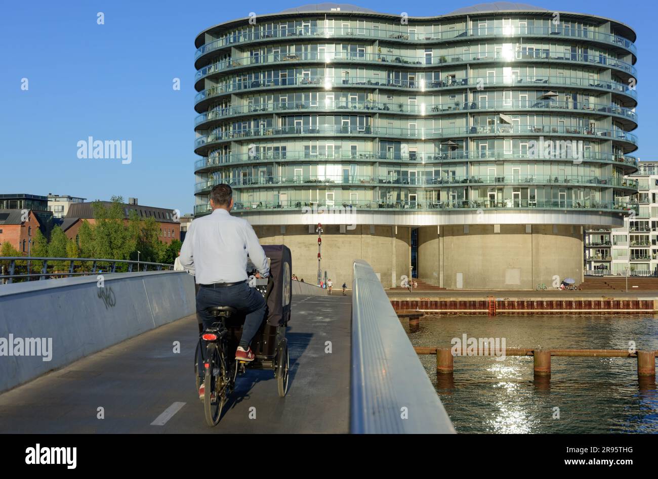 Kopenhagen, Stadtentwicklungsgebiet Südhafen, Bryggebroen, Fahrrad- und ...