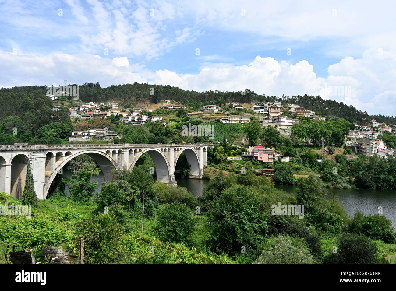 Ponte Duarte Pacheco road bridge over river Tamega in northern Portugal ...