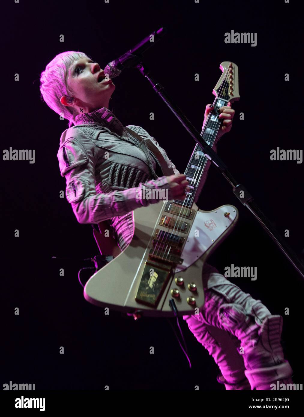 The Wild Things (Sydney Rae White and Rob Kendrick) supporting KISS at ...