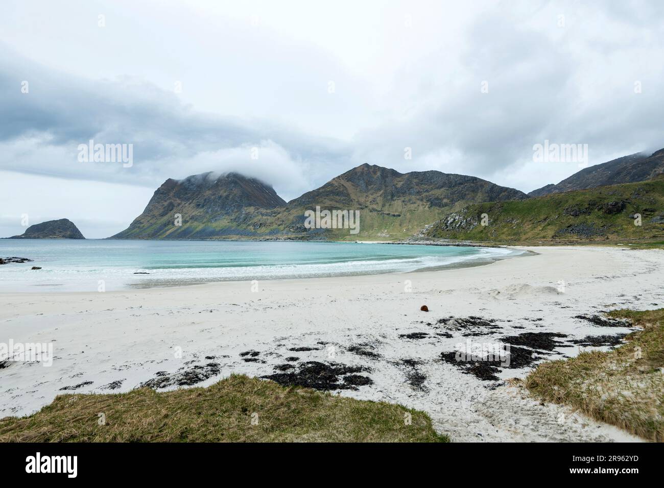 Hauckland Beach (Strand) Lofoten, Norwegen Stock Photo - Alamy