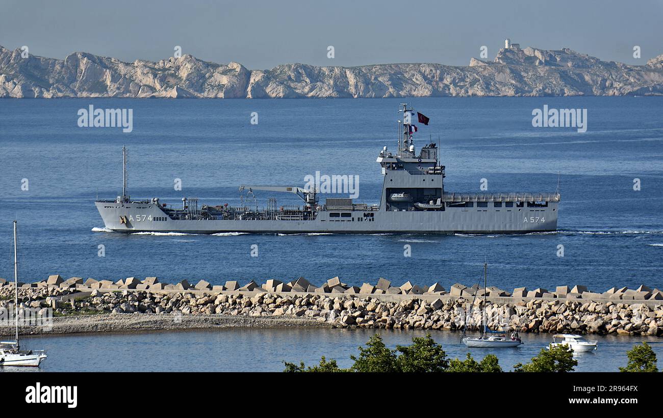 The Turkish logistic support ship TCG Yzb. Güngör Durmu? (A-574 ...