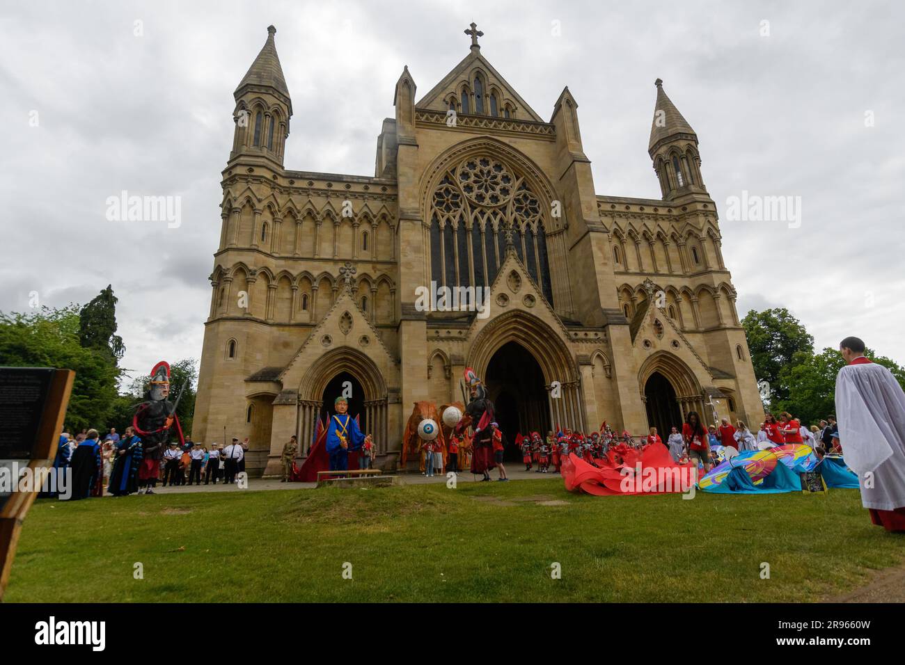 St Albans, UK, 24th June 2023, Alban Pilgrimage, a magnificent ...