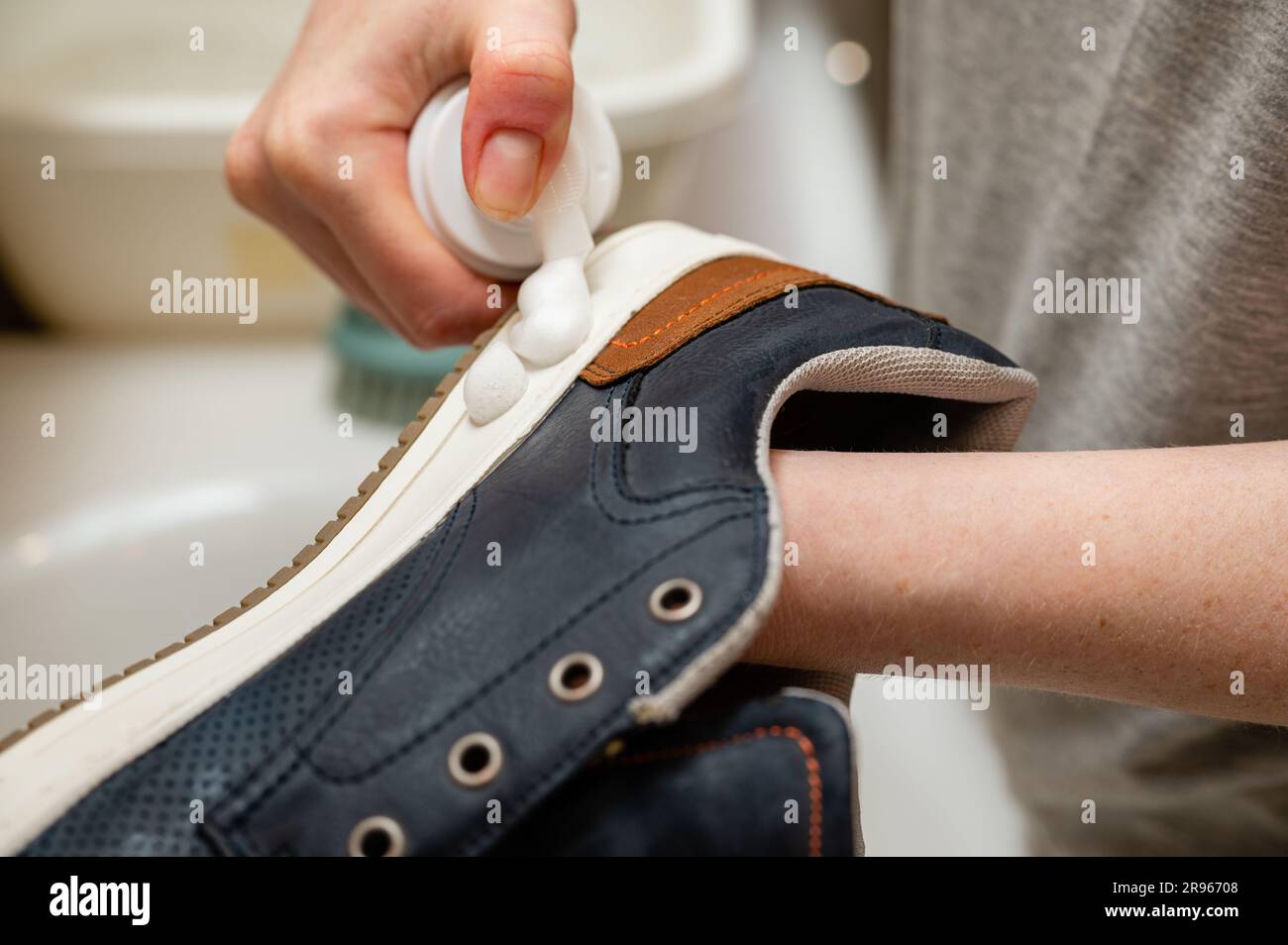 Shoe care service hi-res stock photography and images - Alamy