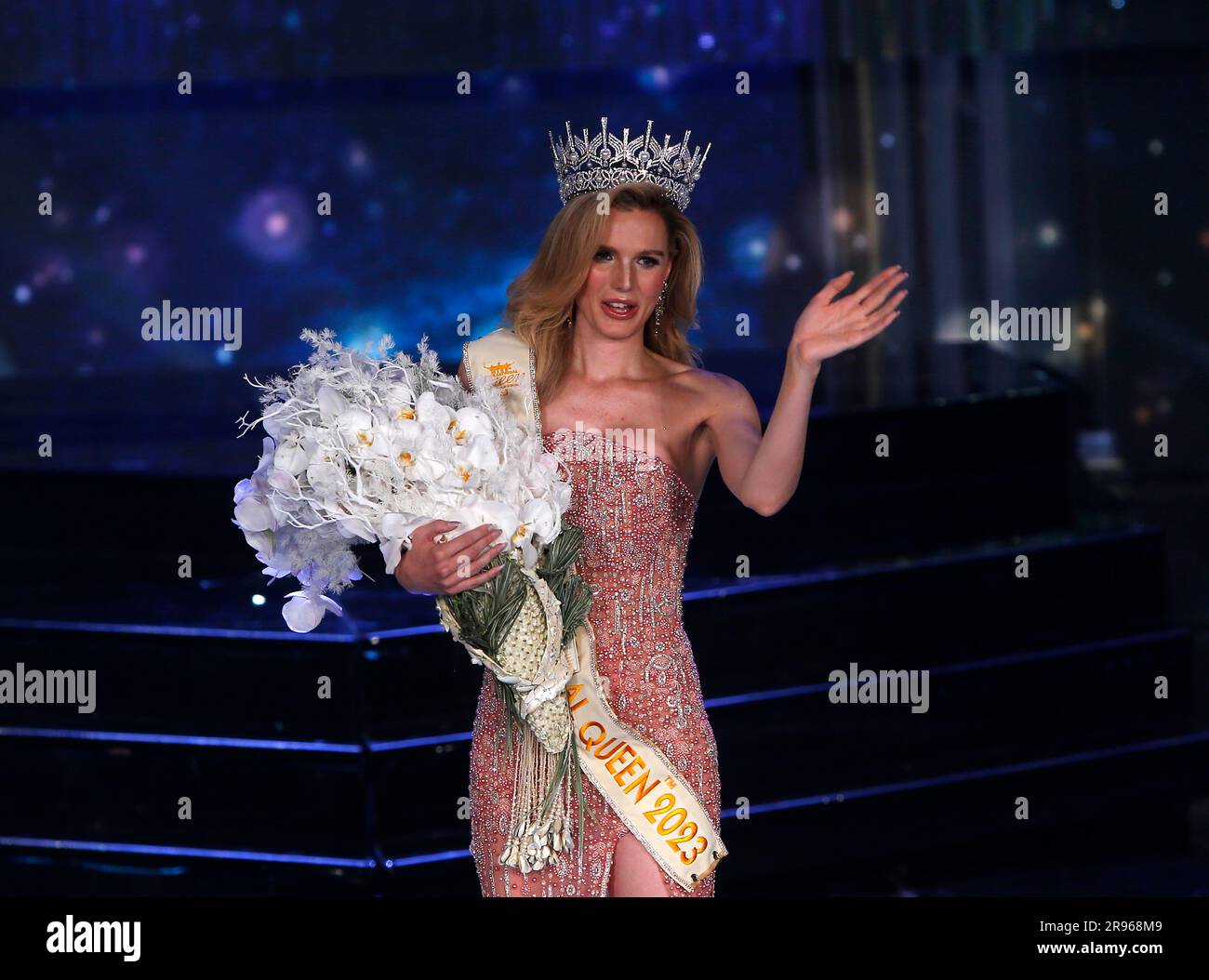 Pattaya, Thailand. 24th June, 2023. Netherlands's Solange Dekker, waves ...