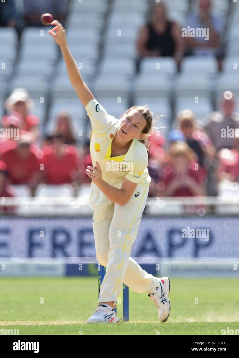 Australian womens international cricket player hi-res stock photography ...