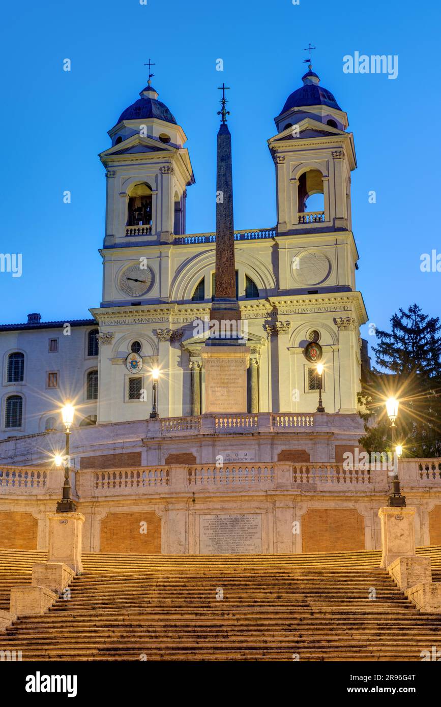 Spanish steps in rome dusk hi-res stock photography and images - Alamy