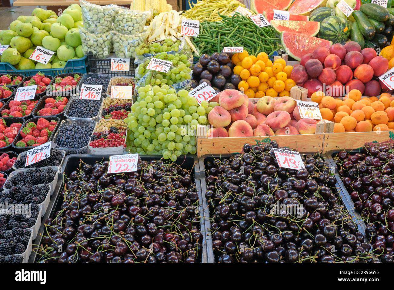 Cherries and other fruits for sale at a market Stock Photo - Alamy