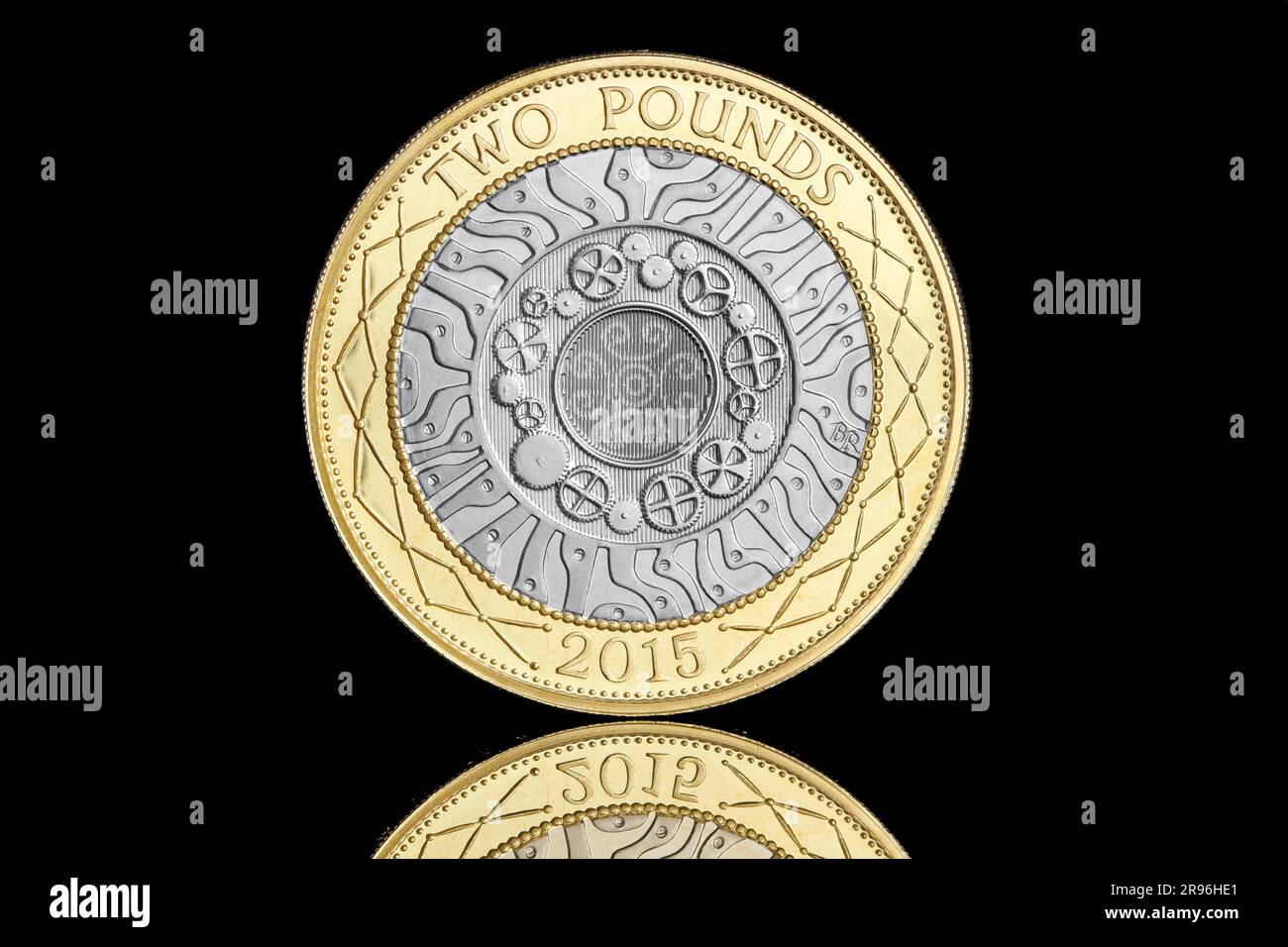 1997 technology 2 pound coin hi-res stock photography and images - Alamy