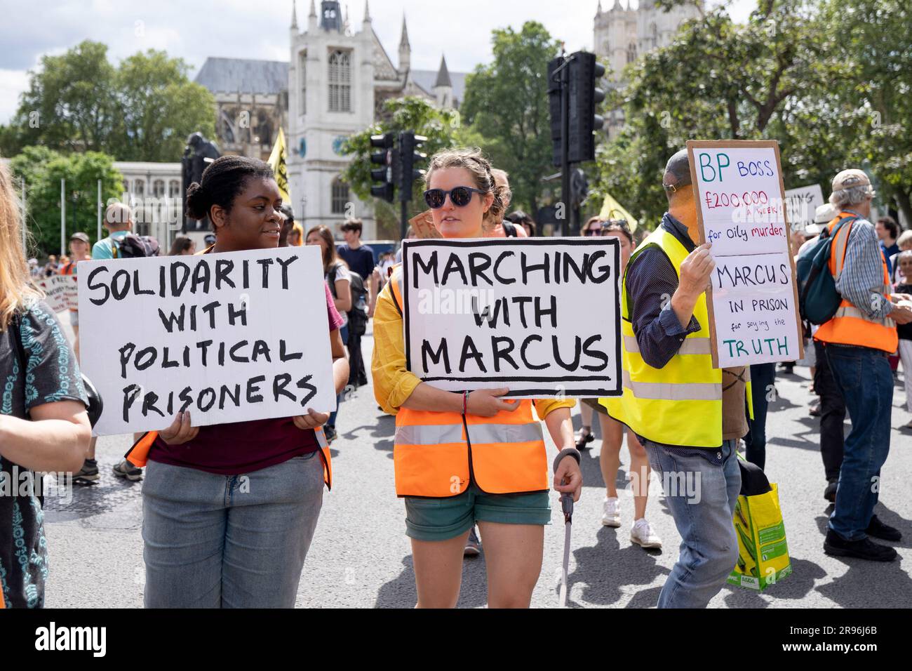 Climate activist group hi-res stock photography and images - Alamy