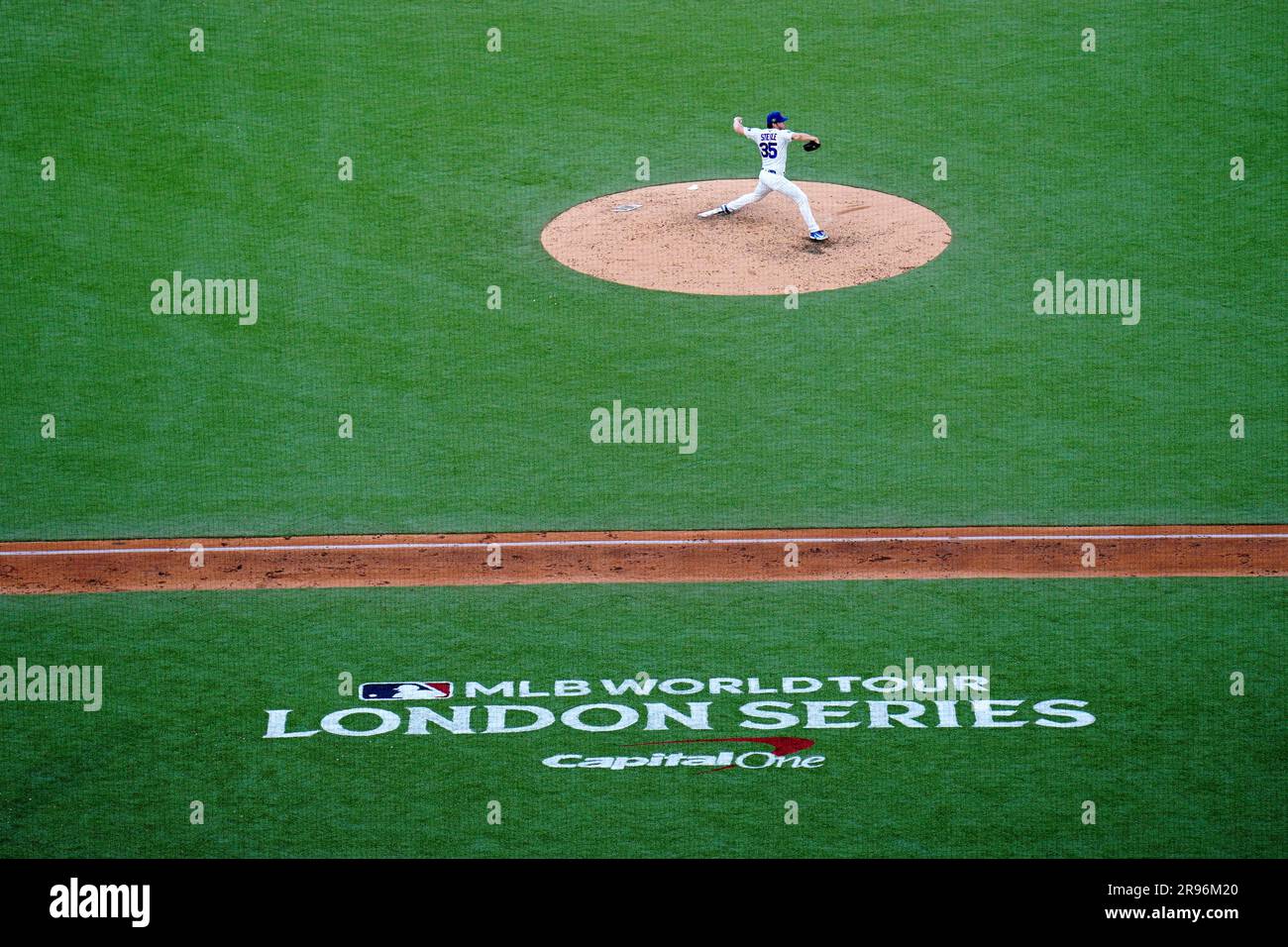 Justin steele cubs hi-res stock photography and images - Alamy