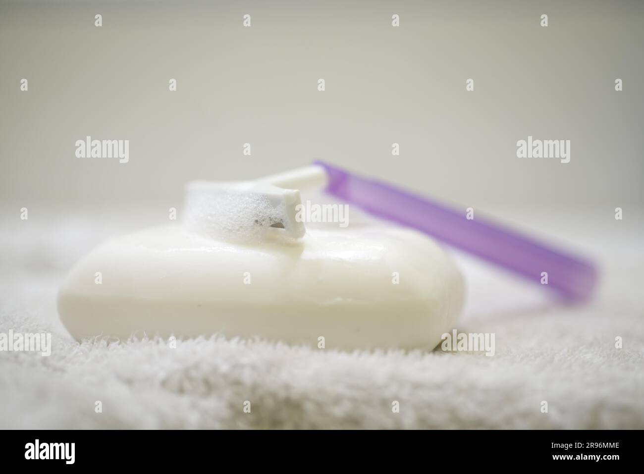 Soap and Razor Stock Photo - Alamy
