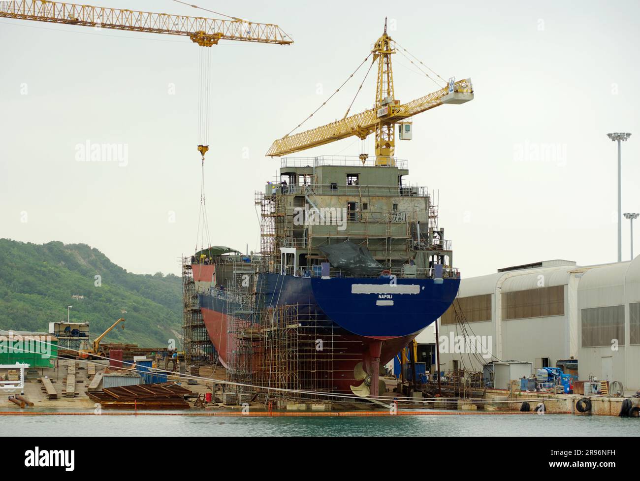 Shipyard, Pesaro, Crane, Cranes, Shipbuilding, Italy Stock Photo - Alamy