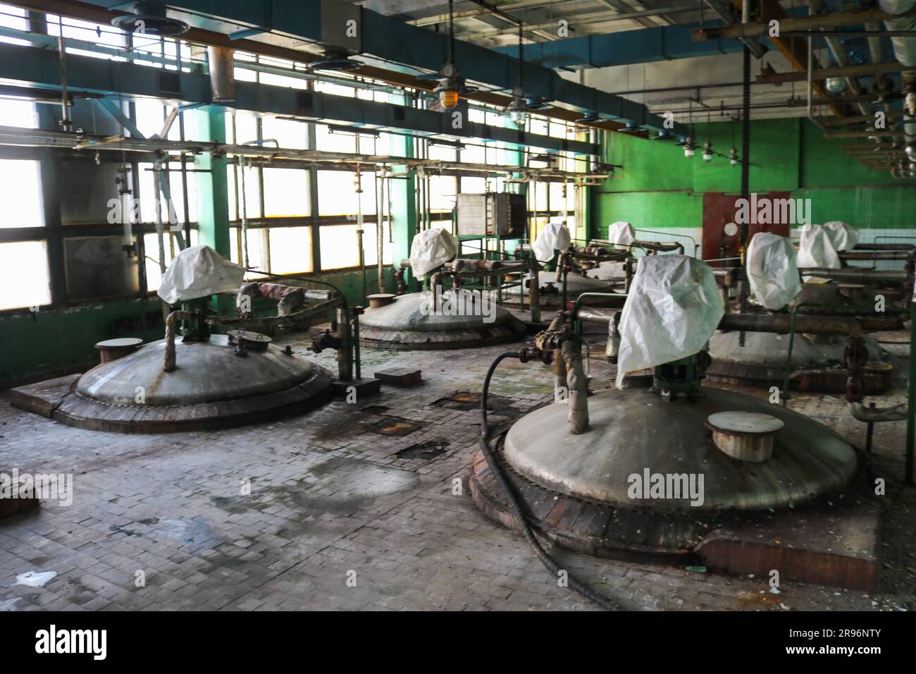 Large metal iron chemical tank vessels for mixing stainless steel ...