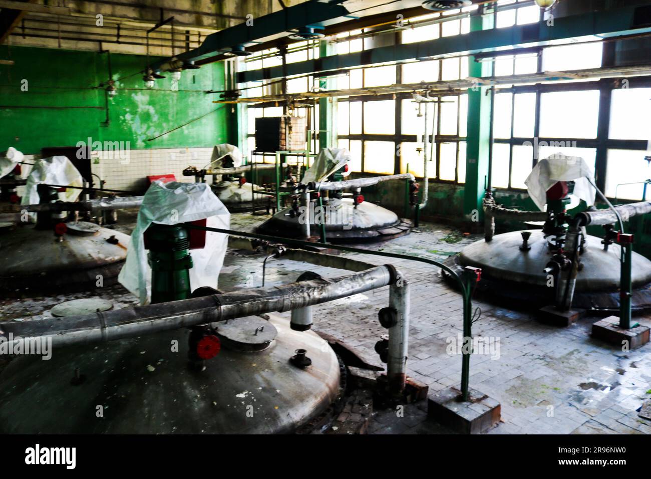 Large metal iron chemical tank vessels for mixing stainless steel ...