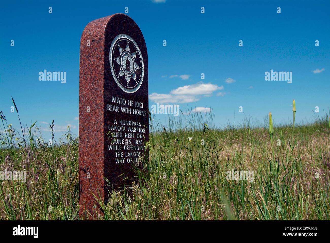 Memorial stone for fallen Indians, Battle of the Little Big Horn River ...