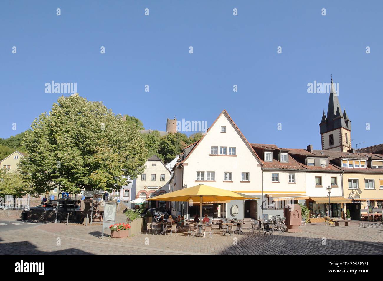 Market square with church tower and castle, Gemuenden, Main, Lower ...