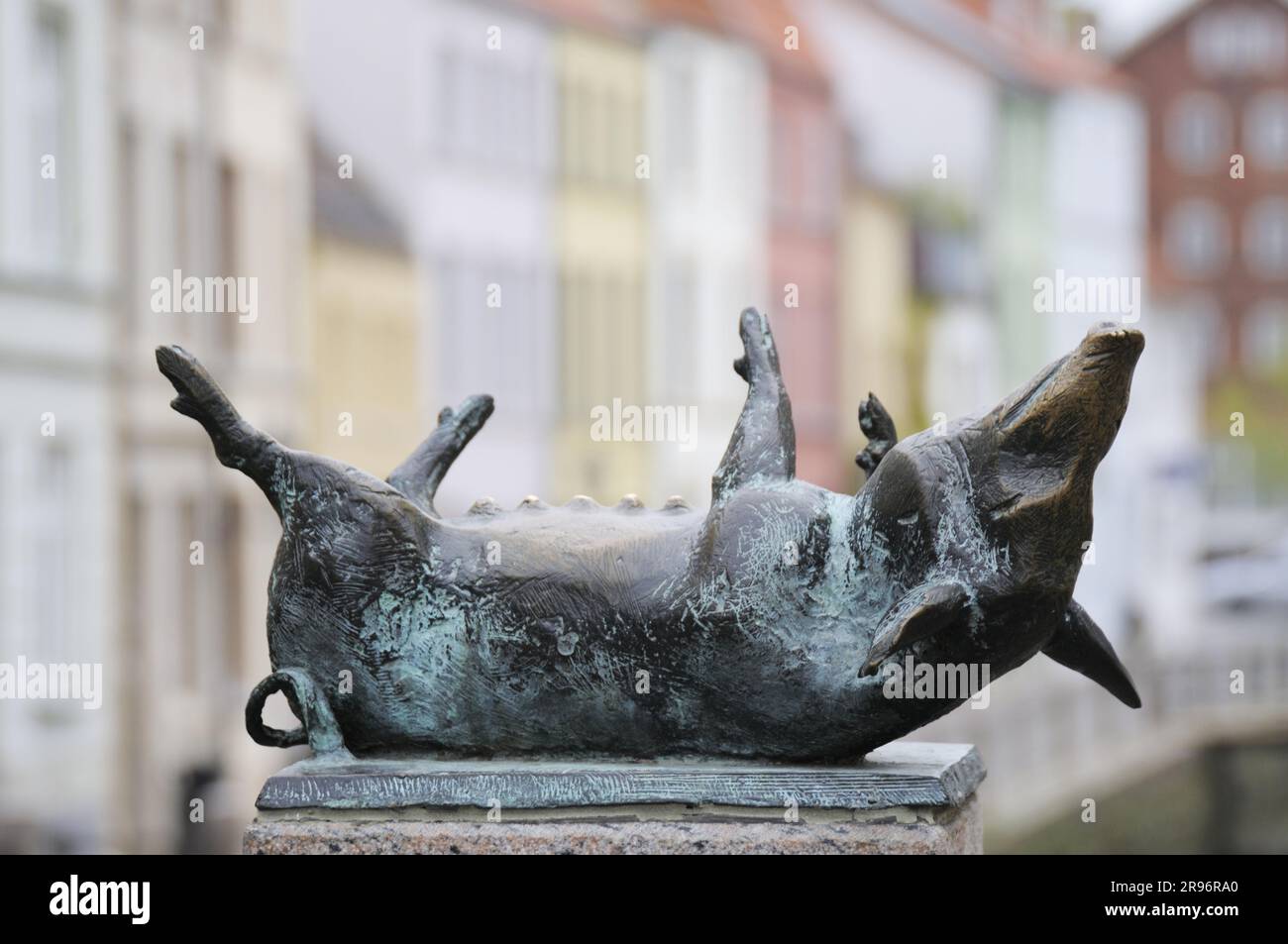 Statue 'happy little pig', Wismar, Mecklenburg-Western Pomerania, happy ...