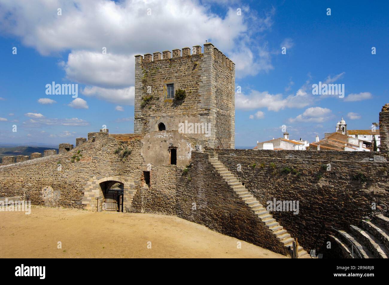 Monsaraz castle portugal hi-res stock photography and images - Alamy