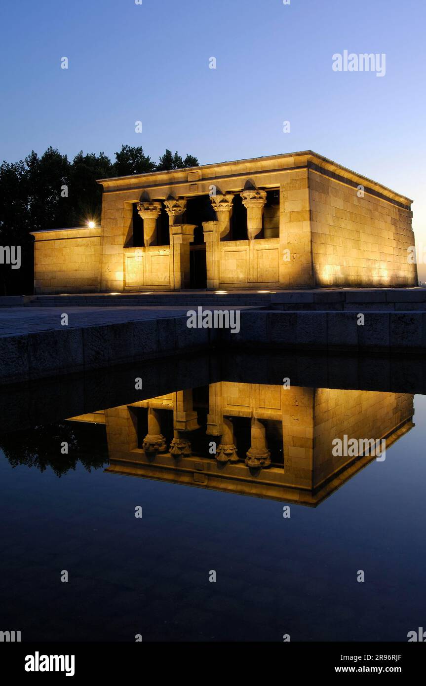 Temple of Debod, Ancient Egyptian, Templo de, Madrid, Spain Stock Photo ...