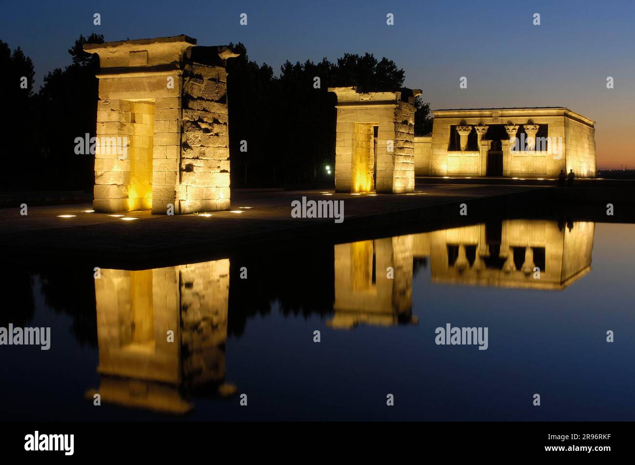 Temple of Debod, Ancient Egyptian, Templo de, Madrid, Spain Stock Photo ...