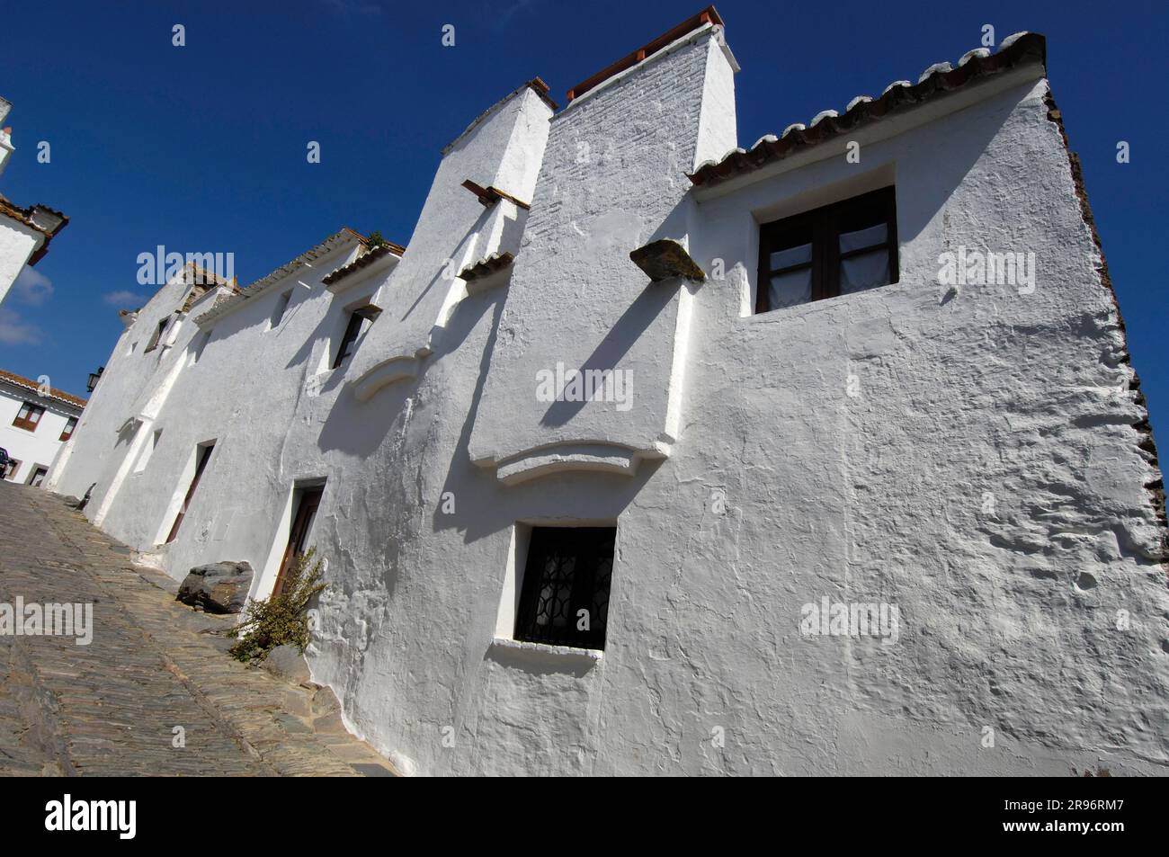 Alentejo style houses hi-res stock photography and images - Alamy