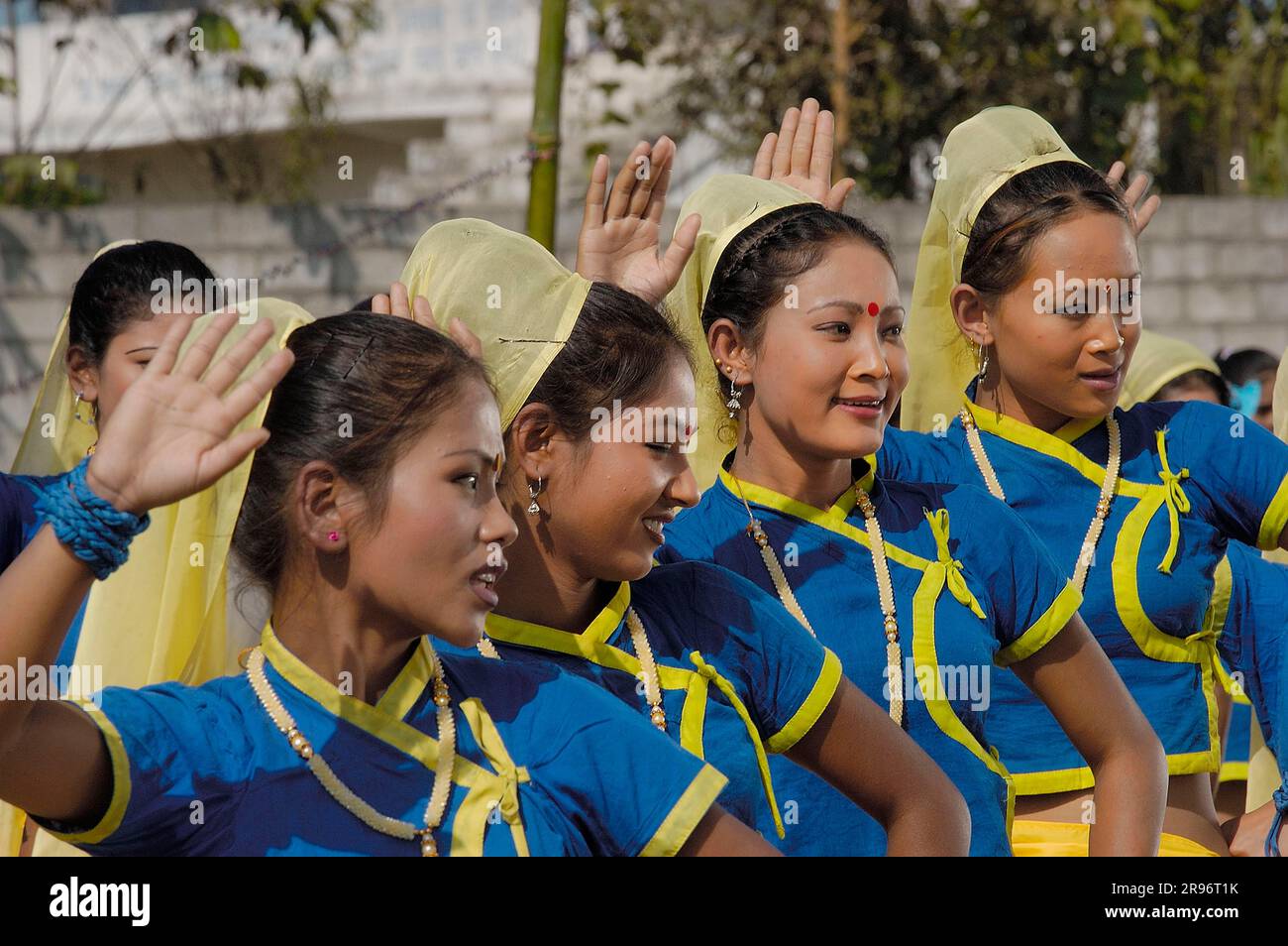 Dancing Gurung Girls, Kathmandu, Nepal, Kathmandu Stock Photo - Alamy