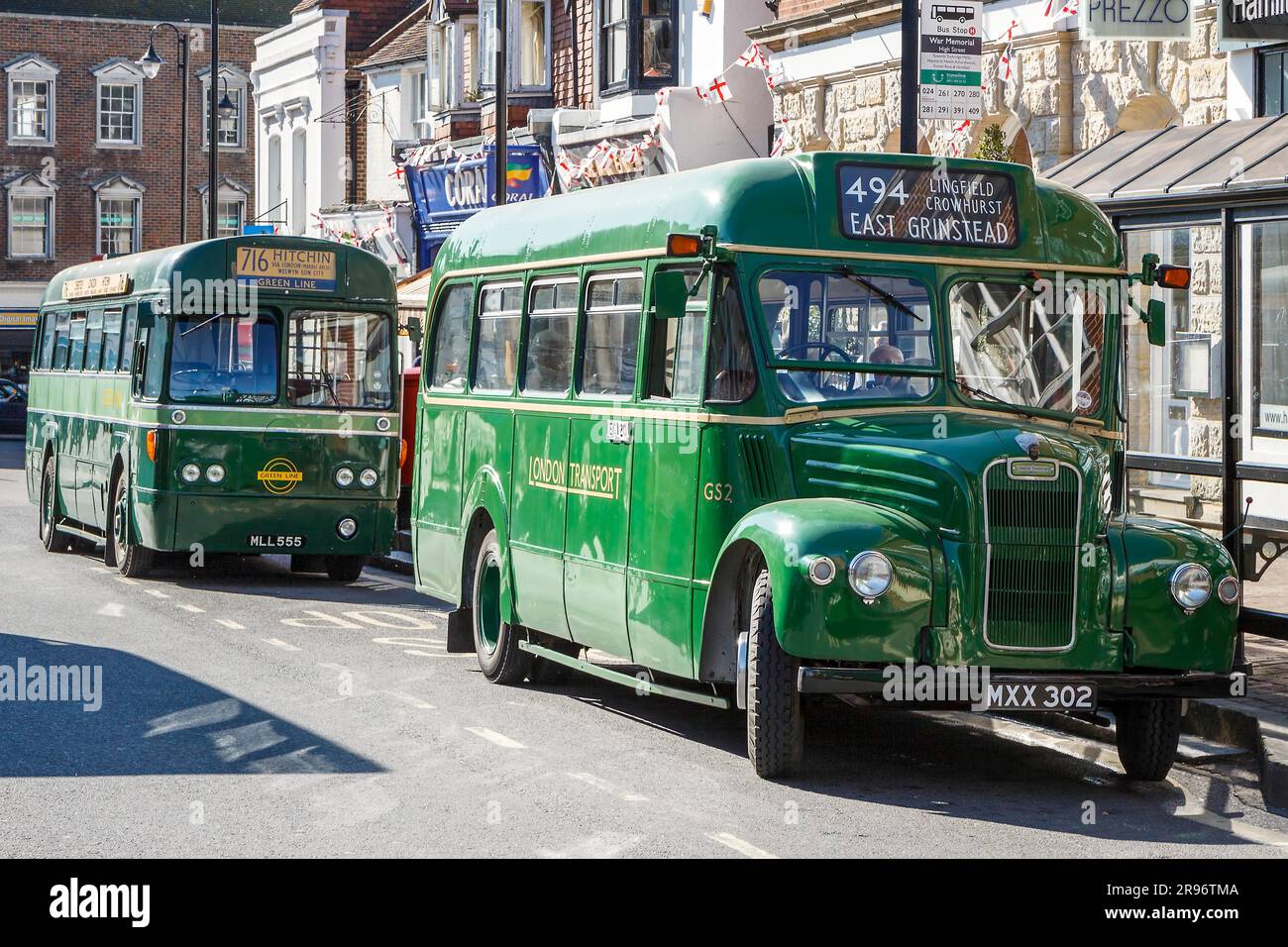 Vintage bus rally hi-res stock photography and images - Alamy