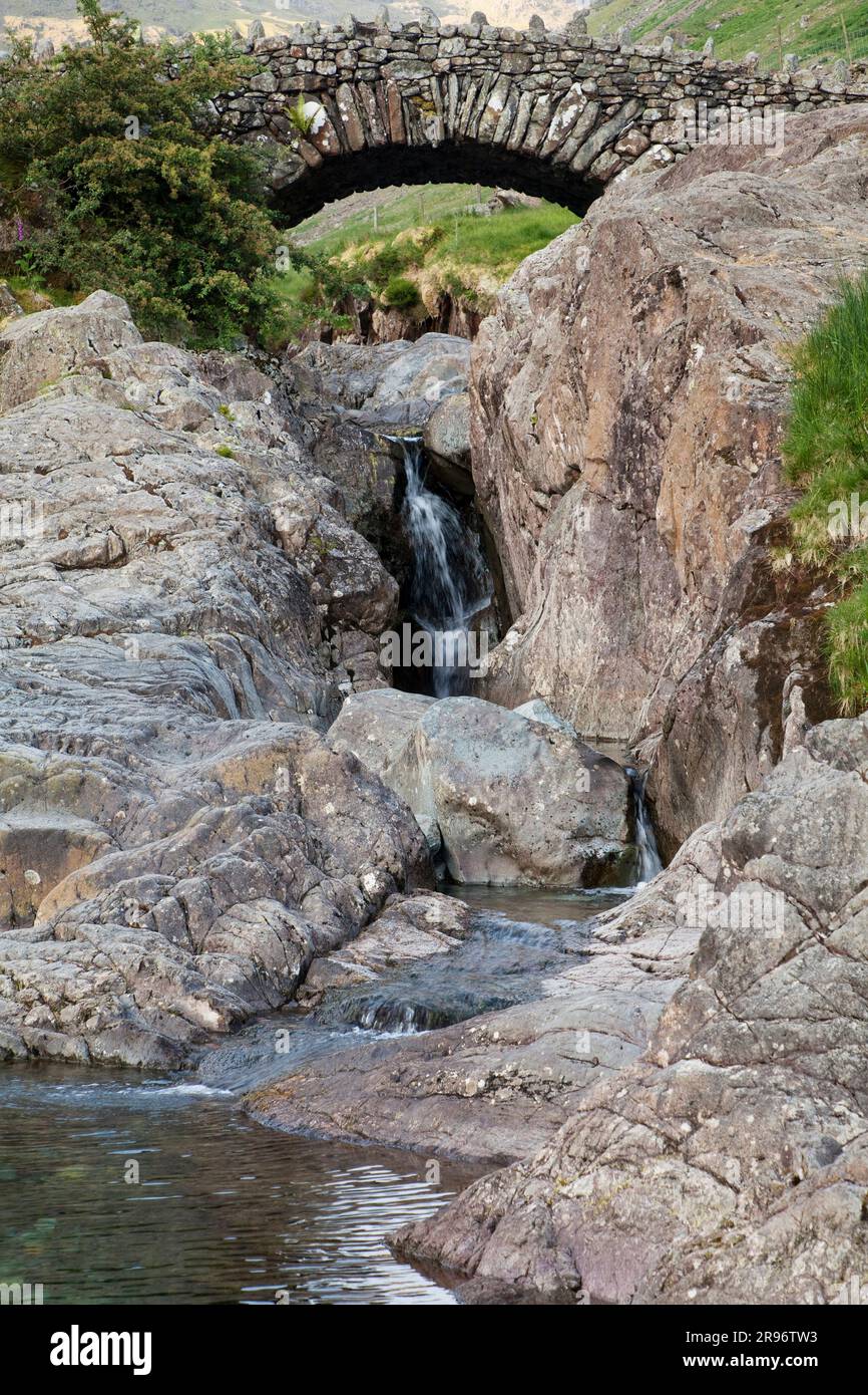 Stockley Bridge in Borrowdale in the English Lake District Stock Photo ...