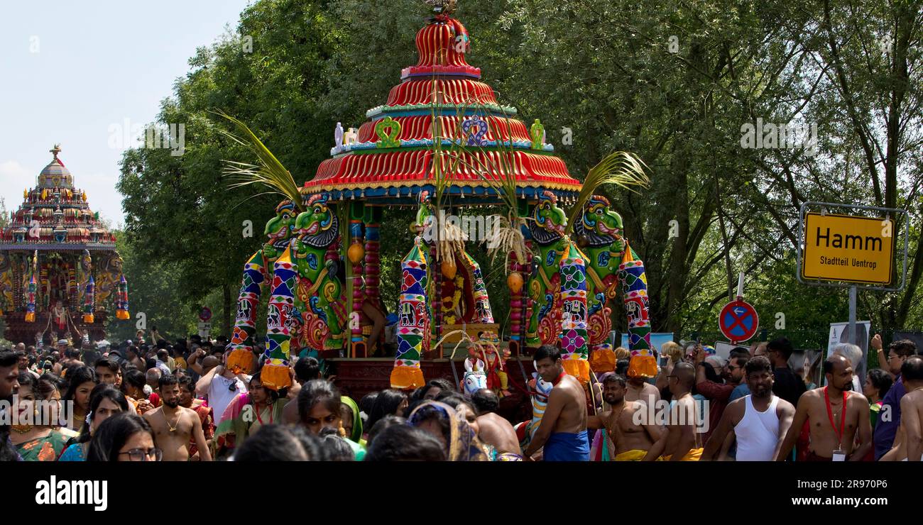 Hindus in germany hi-res stock photography and images - Alamy