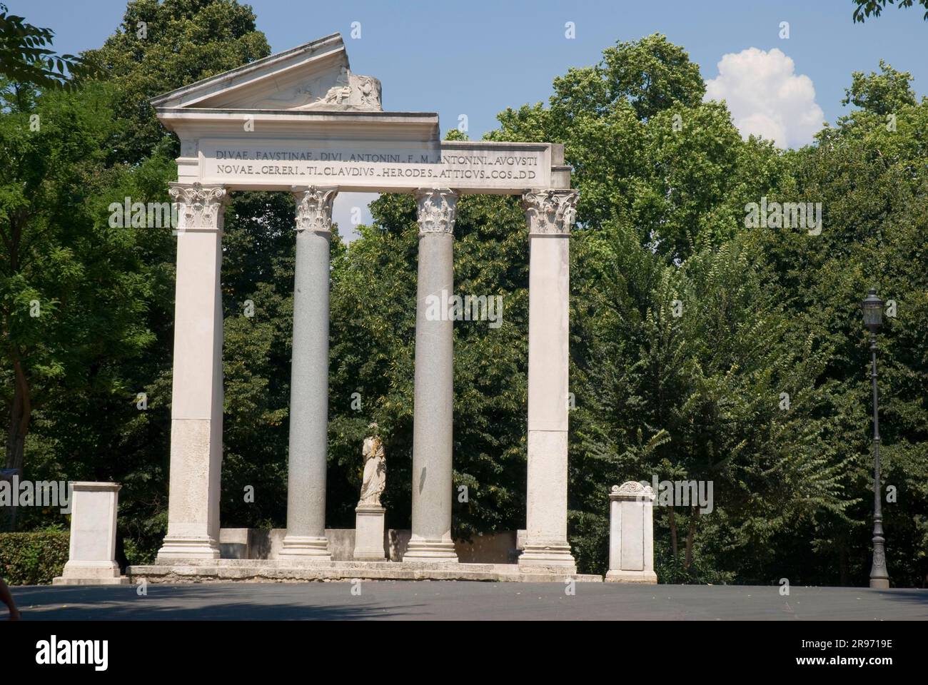 Columns, Villa Borghese Park, Rome, Italy Stock Photo - Alamy