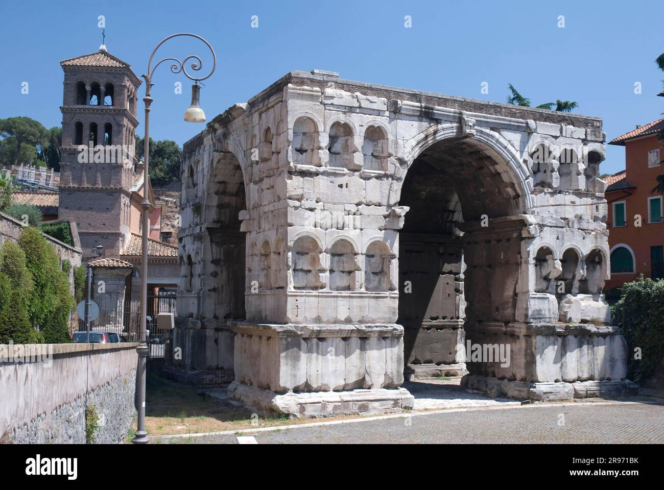 Arch of Janus, Arch of the, Arco di Giano, Rome, Italy Stock Photo - Alamy