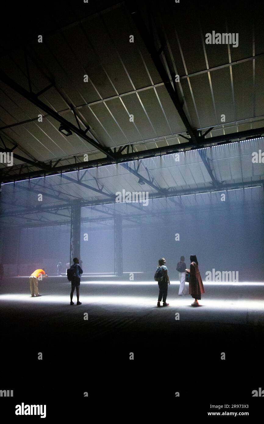 Light sound installation art hi-res stock photography and images - Alamy