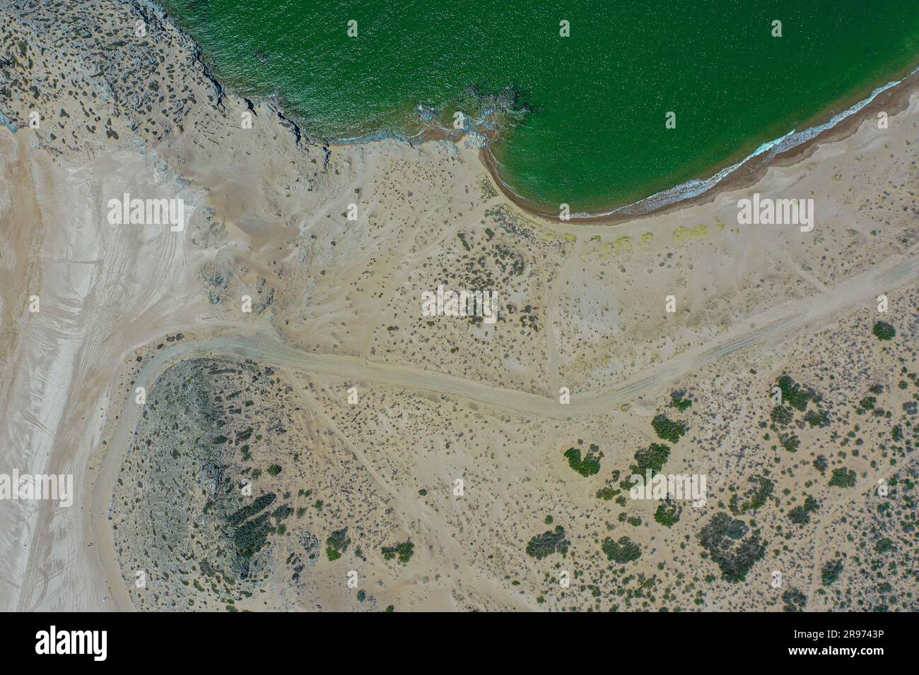 San Nicolas beach and sand dunes next to the desert of Sonora, Mexico ...
