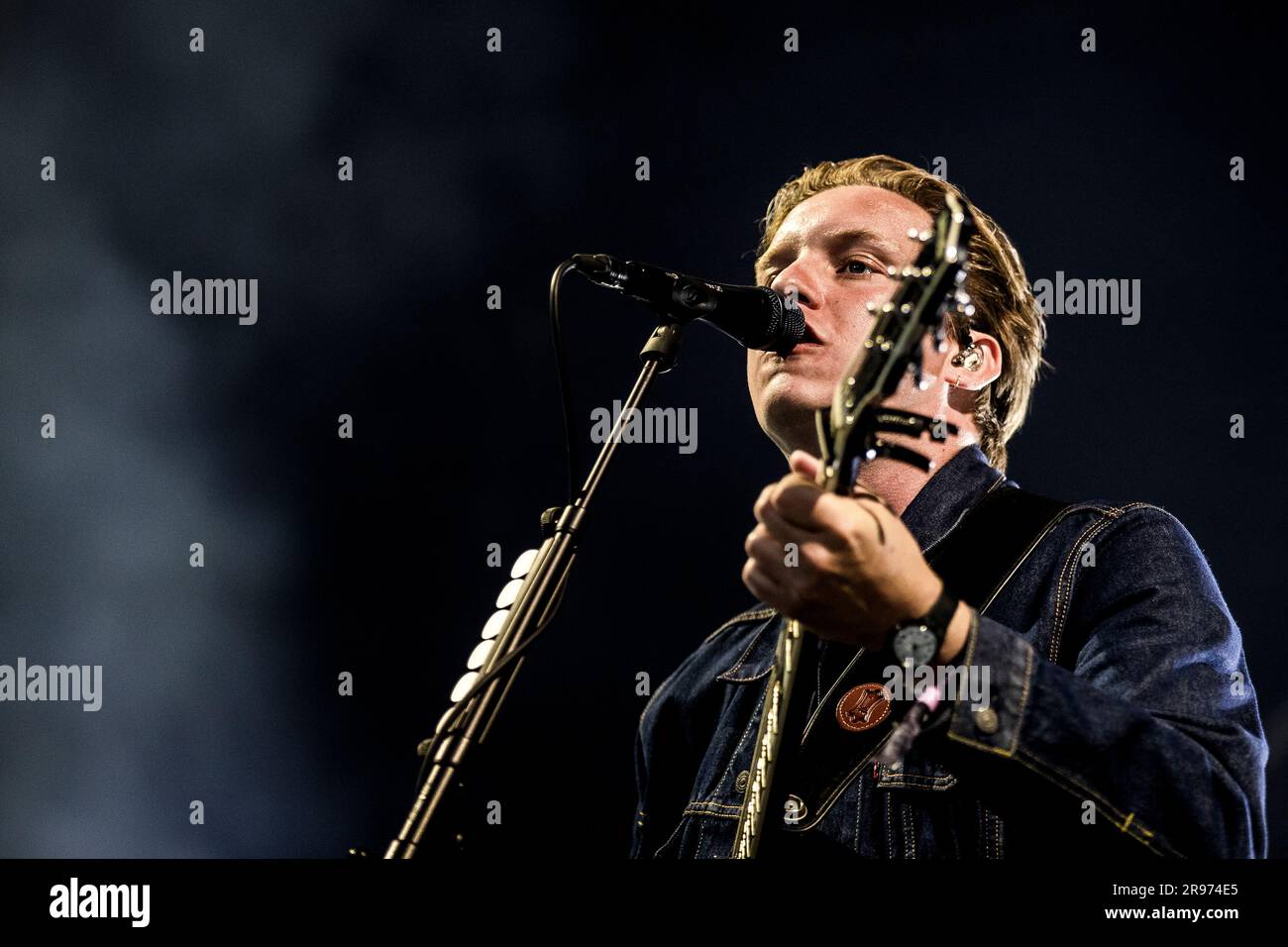 George ezra 2023 hi-res stock photography and images - Alamy