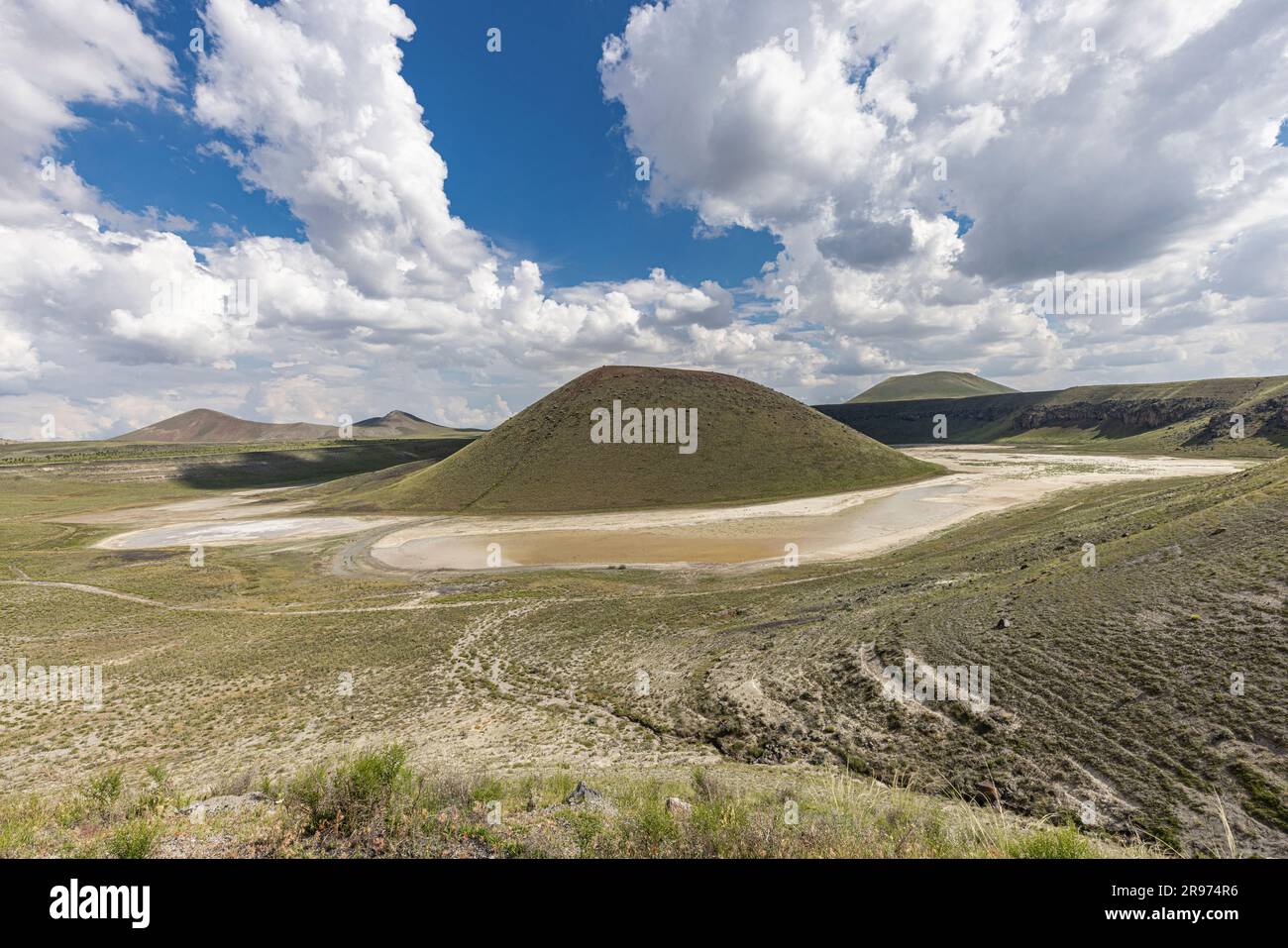 Meke mountain hi-res stock photography and images - Alamy