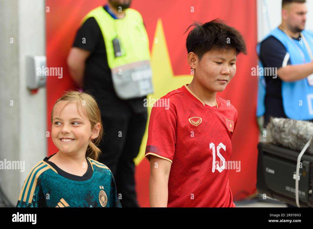 Stadion tunnel hi-res stock photography and images - Alamy