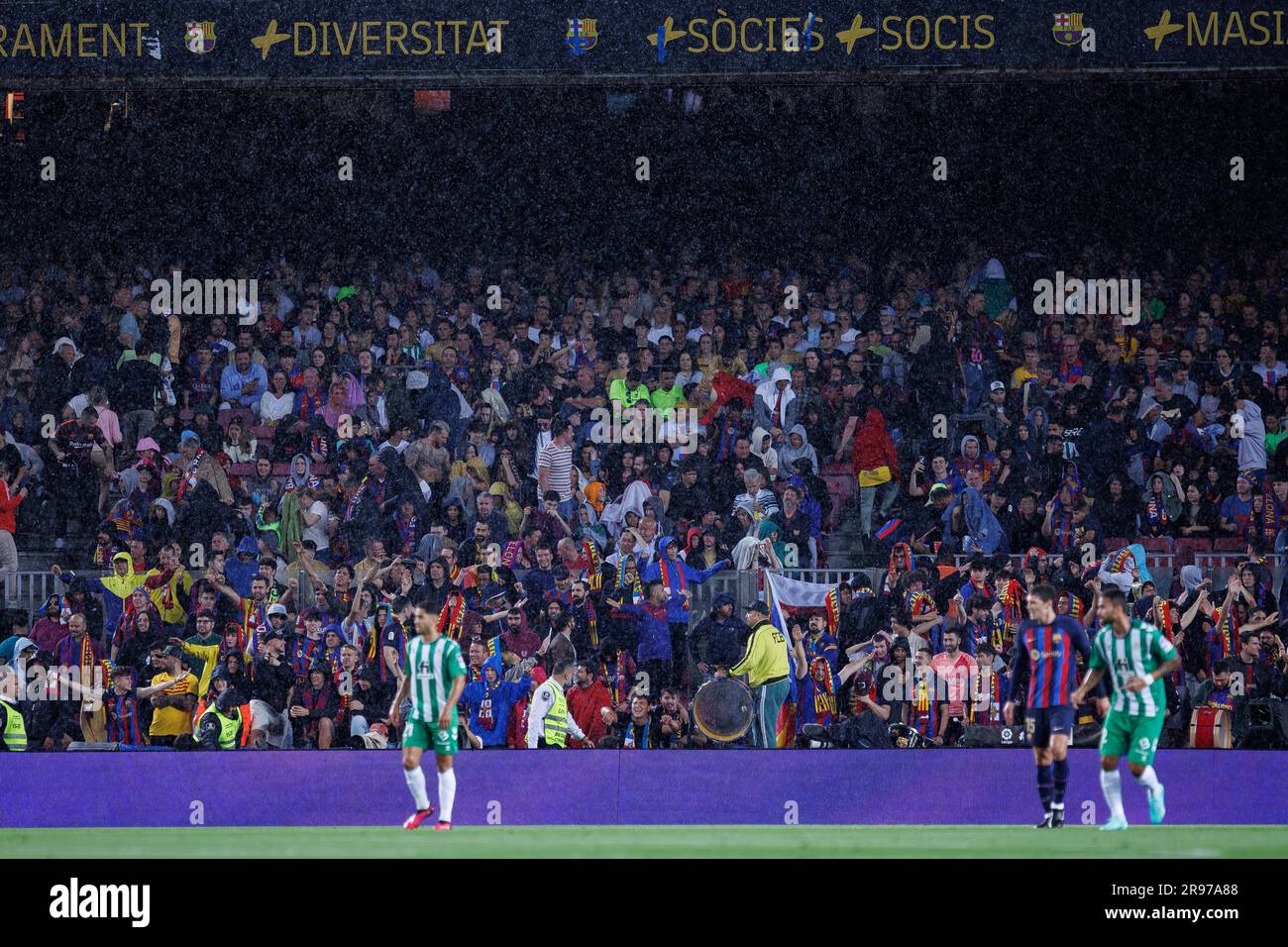 BARCELONA - APR 29: A view of the fans while raining during the LaLiga ...