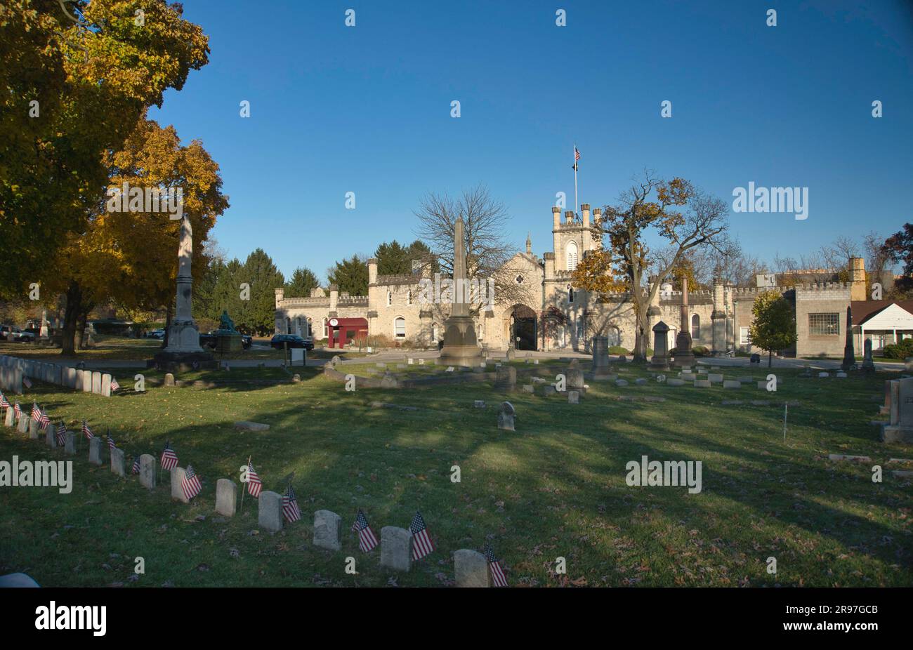 Cemeterychicagoilliinoisilgraveyardgravestombstonesheadstonesgraveroger ...