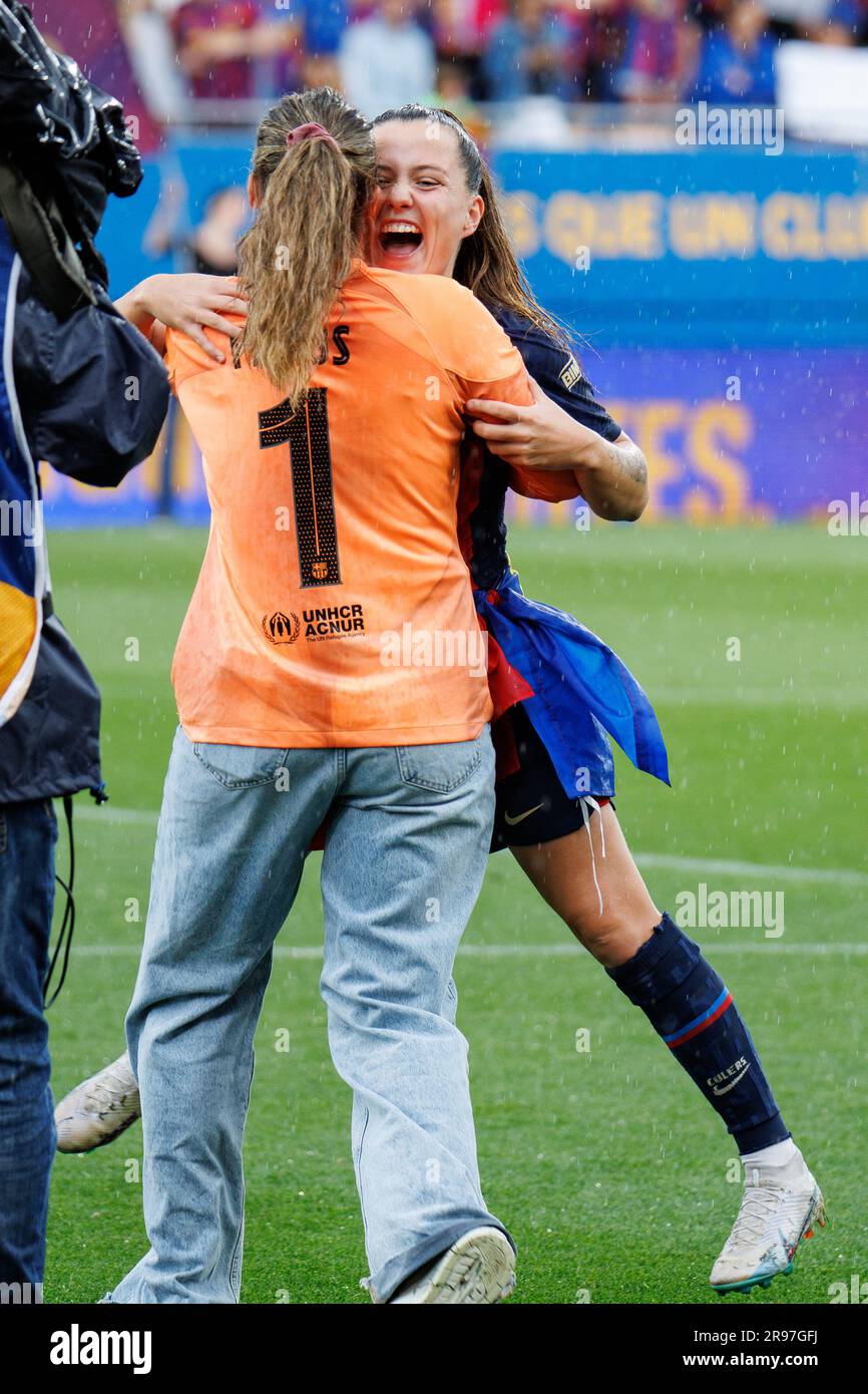 BARCELONA - APR 30: Claudia Pina celebrates the victory at the Primera ...
