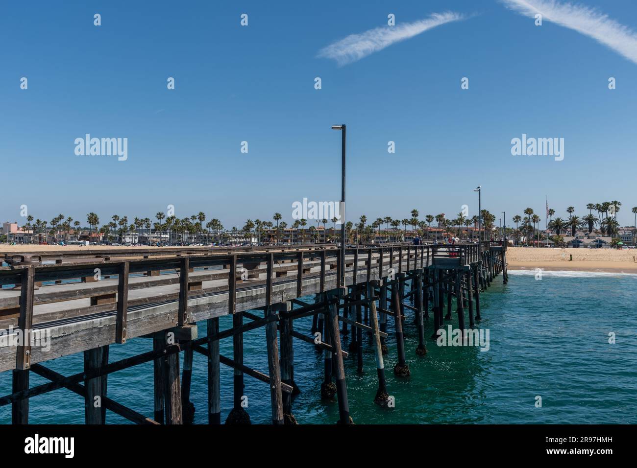 Scenic Balboa Pier vista on a beautiful sunny summer day, Newport Beach ...