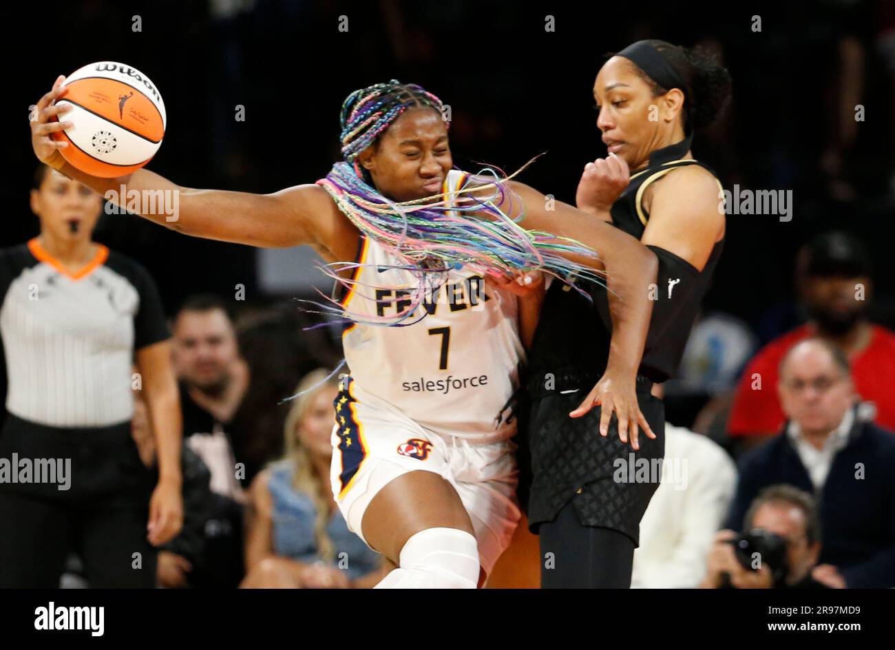Indiana Fever forward Aliyah Boston (7) drives against Las Vegas Aces ...