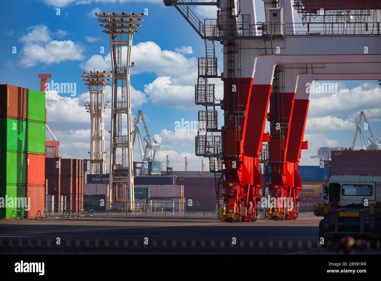 Containers and cranes near the port in Aomi Tokyo telephoto shot Stock ...