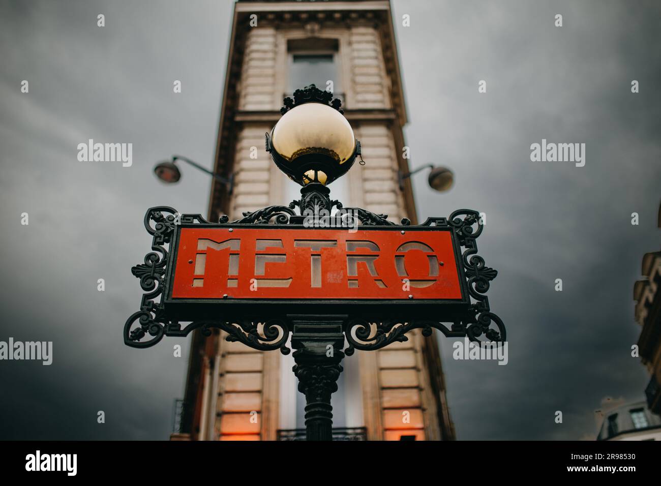 Metro sign in Paris Stock Photo - Alamy
