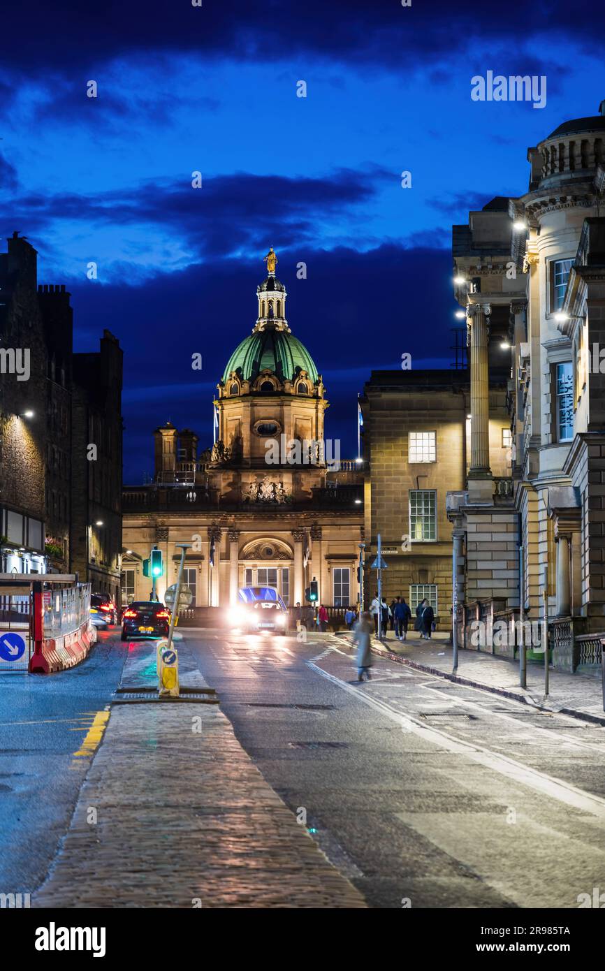 Old Town of Edinburgh city at night in Scotland, view to the Museum on ...