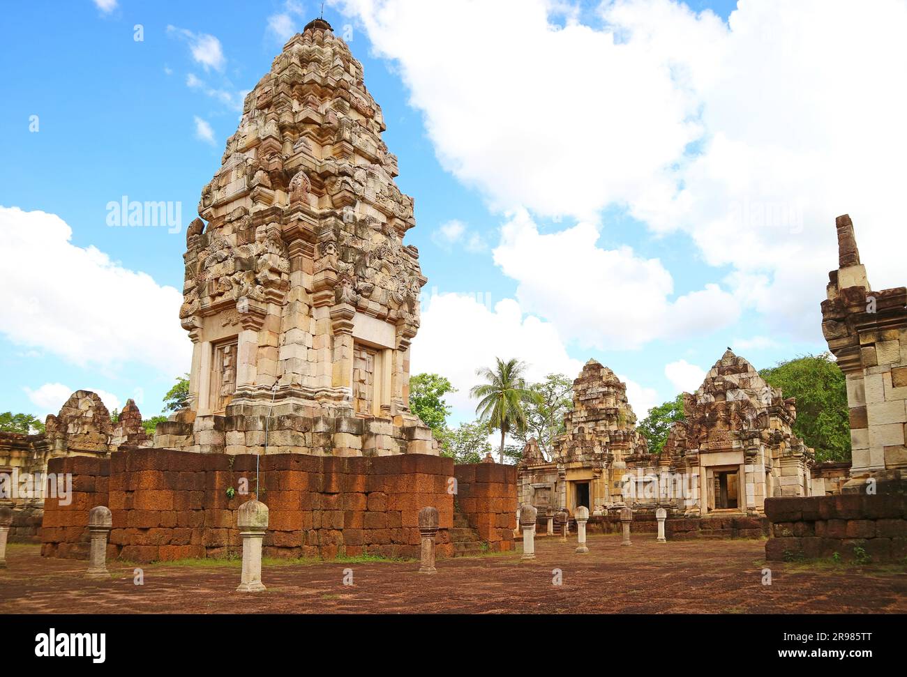 Stunning Main Tower Ruins of Sdok Kok Thom Ancient Khmer Temple, Sa ...
